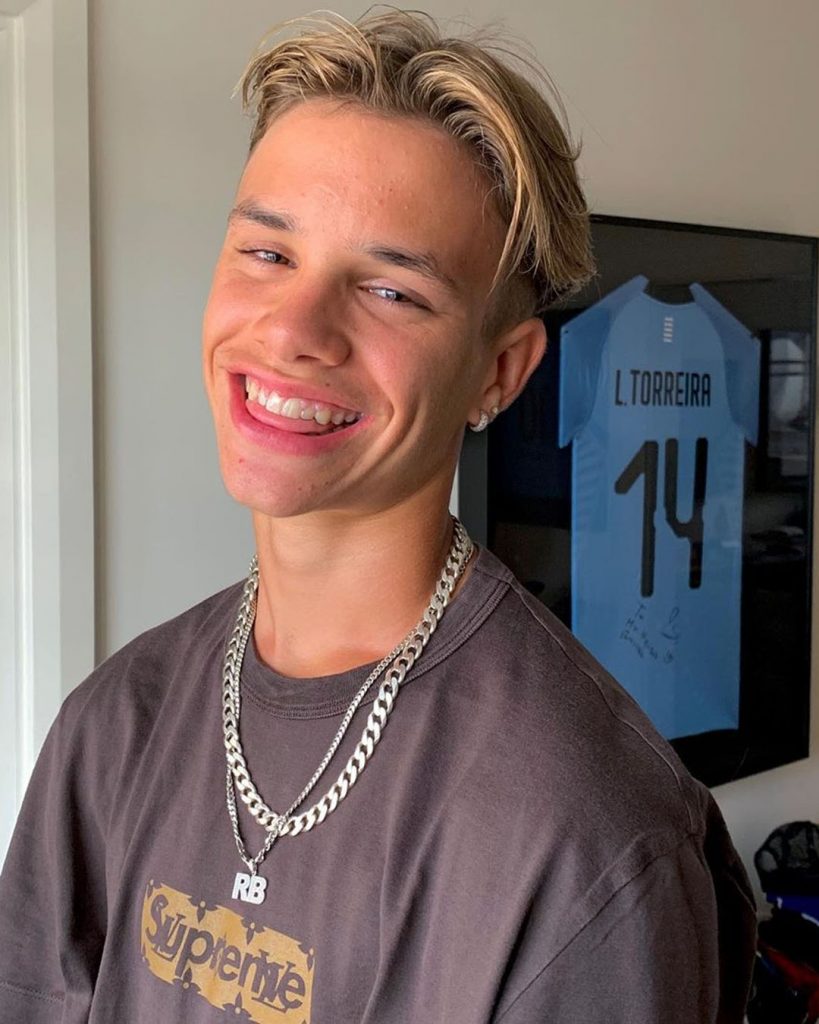 Romeo Beckham: biography, how old, girl Mia Moocher