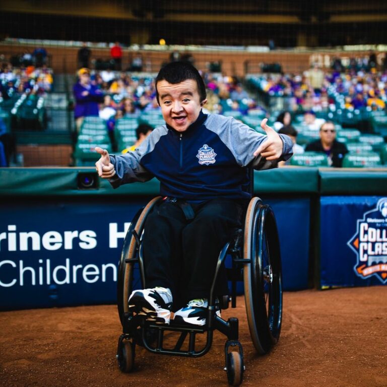 Alec Cabacungan Biography: Wikipedia, Age, Teeth, Net Worth